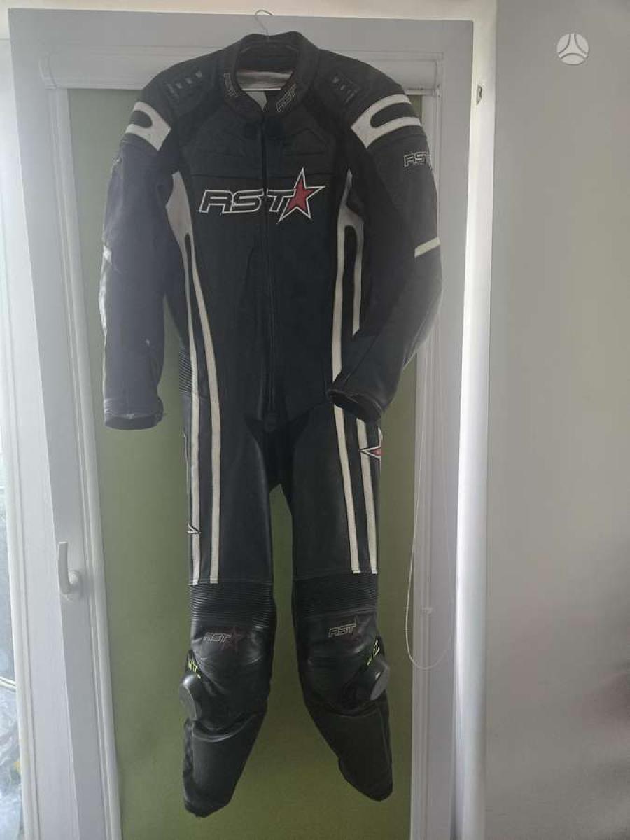 Kawasaki ER 2014 in Kaunas, with an engine capacity of 0.65 L and mileage of 54 thousand km for 2700 €, photo 5 on AUTOMOTO.COM.LV