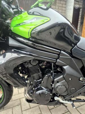Kawasaki ER 2016 Prienai, ar dzinēja tilpumu 0.65 L un nobraukumu 16 tūkst. km par 3650 €, foto 18 vietnē AUTOMOTO.COM.LV