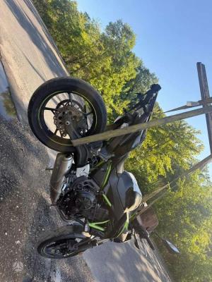 Kawasaki ER 2022 in Klaipeda, with an engine capacity of 0.65 L and mileage of 8 thousand km for 3600 €, photo 5 on AUTOMOTO.COM.LV