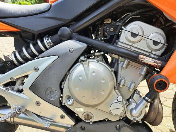 Orange Kawasaki ER 2007 in Pasvalys, with an engine capacity of 0.65 L and mileage of 50 thousand km for 2250 €, photo 9 on AUTOMOTO.COM.LV