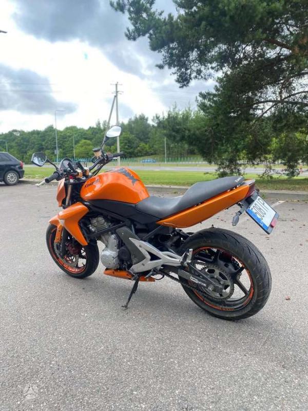 Oranžs Kawasaki ER 2007 Viļņa, ar dzinēja tilpumu 0.65 L un nobraukumu 64 tūkst. km par 2200 €, foto 4 vietnē AUTOMOTO.COM.LV