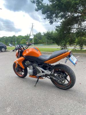 Oranžs Kawasaki ER 2007 Viļņa, ar dzinēja tilpumu 0.65 L un nobraukumu 64 tūkst. km par 2200 €, foto 5 vietnē AUTOMOTO.COM.LV