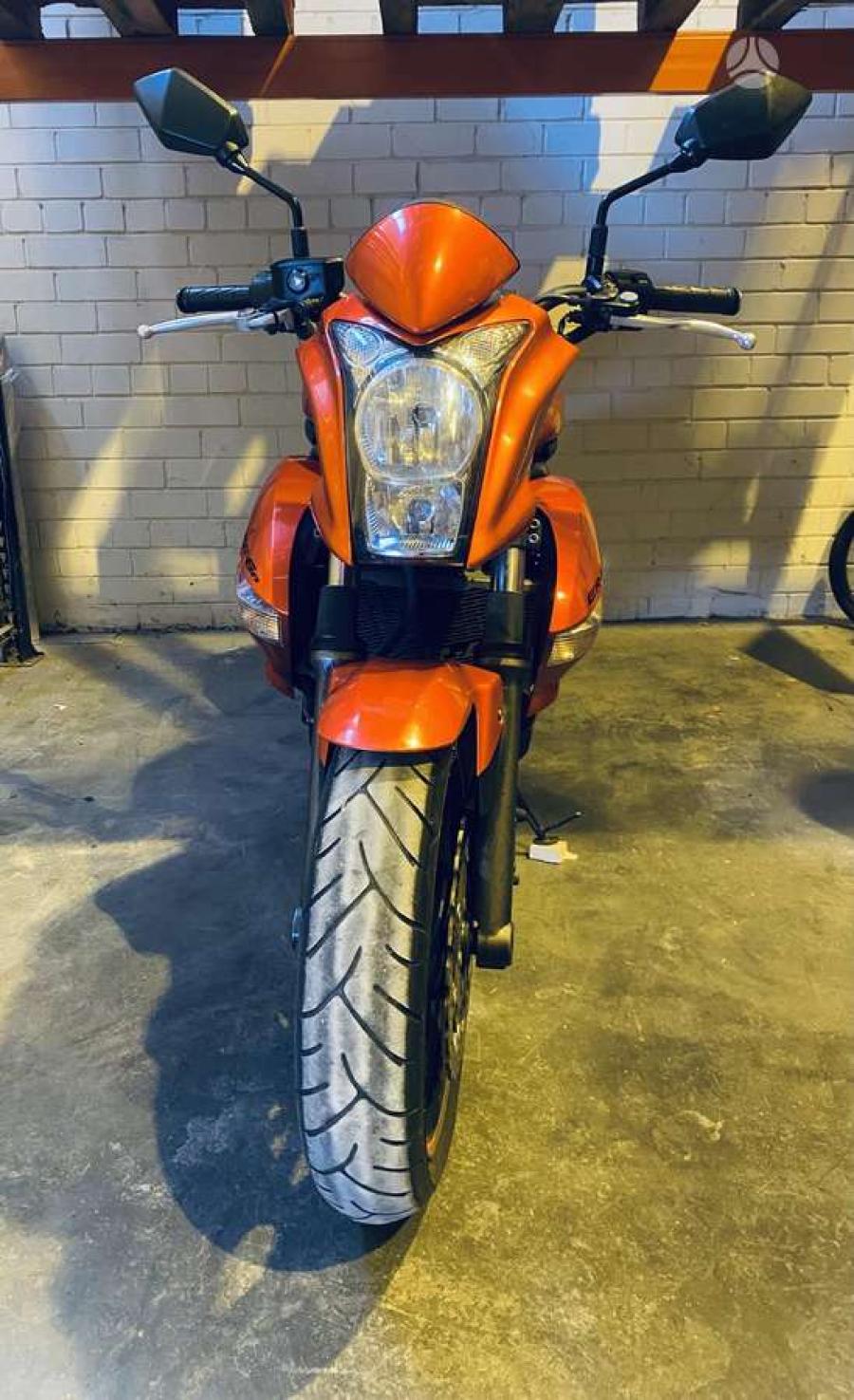 Orange Kawasaki ER 2009 in Klaipeda, with an engine capacity of 0.65 L and mileage of 61 thousand km for 2850 €, photo 10 on AUTOMOTO.COM.LV