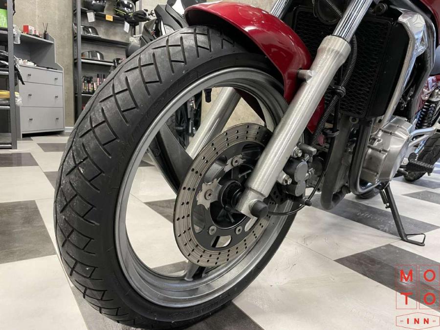 Sarkans Kawasaki ER 2001 Rīga, ar dzinēja tilpumu 0.50 L un nobraukumu 34 tūkst. km par 1499 €, foto 14 vietnē AUTOMOTO.COM.LV