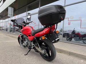 Sarkans Kawasaki ER 2004 Viļņa, ar dzinēja tilpumu 0.50 L un nobraukumu 42 tūkst. km par 1699 €, foto 7 vietnē AUTOMOTO.COM.LV