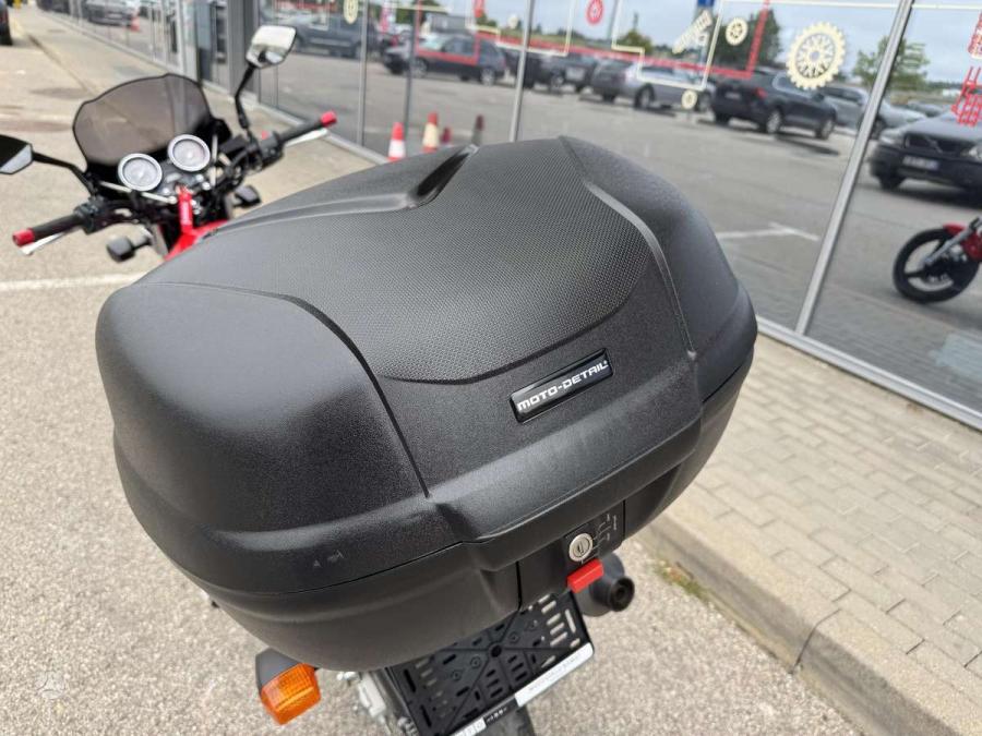 Sarkans Kawasaki ER 2004 Viļņa, ar dzinēja tilpumu 0.50 L un nobraukumu 42 tūkst. km par 1699 €, foto 11 vietnē AUTOMOTO.COM.LV
