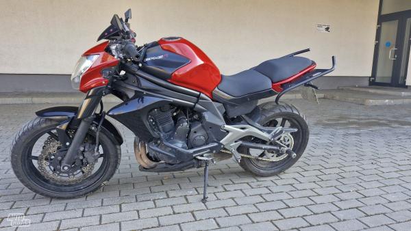 Red Kawasaki ER 2014 in Kaunas, with an engine capacity of 0.65 L and mileage of 41 thousand km for 3200 €, photo 2 on AUTOMOTO.COM.LV