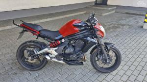 Sarkans Kawasaki ER 2014 Kauņa, ar dzinēja tilpumu 0.65 L un nobraukumu 41 tūkst. km par 3200 €, foto 19 vietnē AUTOMOTO.COM.LV