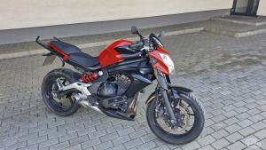 Sarkans Kawasaki ER 2014 Kauņa, ar dzinēja tilpumu 0.65 L un nobraukumu 41 tūkst. km par 3200 €, foto 20 vietnē AUTOMOTO.COM.LV