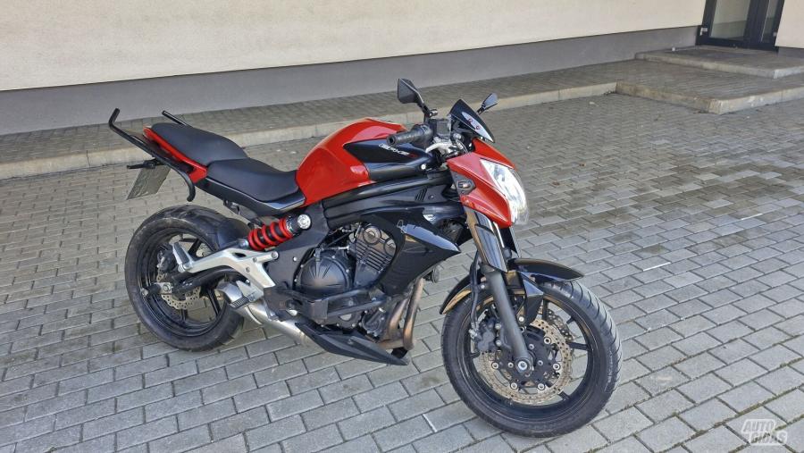 Sarkans Kawasaki ER 2014 Kauņa, ar dzinēja tilpumu 0.65 L un nobraukumu 41 tūkst. km par 3200 €, foto 20 vietnē AUTOMOTO.COM.LV