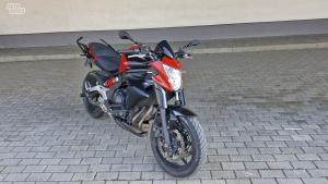 Sarkans Kawasaki ER 2014 Kauņa, ar dzinēja tilpumu 0.65 L un nobraukumu 41 tūkst. km par 3200 €, foto 21 vietnē AUTOMOTO.COM.LV