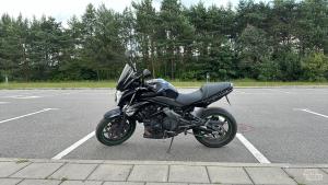 Violets Kawasaki ER 2010 Viļņa, ar dzinēja tilpumu 0.65 L un nobraukumu 60 tūkst. km par 2400 €, foto 5 vietnē AUTOMOTO.COM.LV