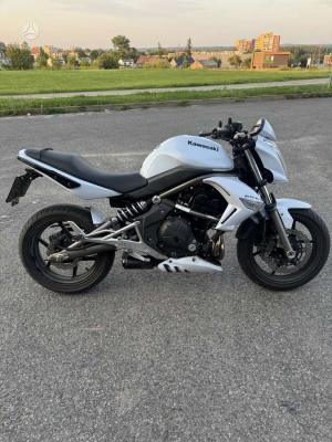 White Kawasaki ER 2009 in Alytus, with an engine capacity of 0.65 L and mileage of 32 thousand km for 3100 €, photo 5 on AUTOMOTO.COM.LV
