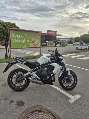 White Kawasaki ER 2012 in Mazeikiai, with an engine capacity of 0.65 L and mileage of 57 thousand km for 2500 €, photo 5 on AUTOMOTO.COM.LV