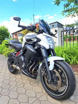 White Kawasaki ER 2014 in Pasvalys, with an engine capacity of 0.65 L and mileage of 39 thousand km for 3050 €, photo 5 on AUTOMOTO.COM.LV