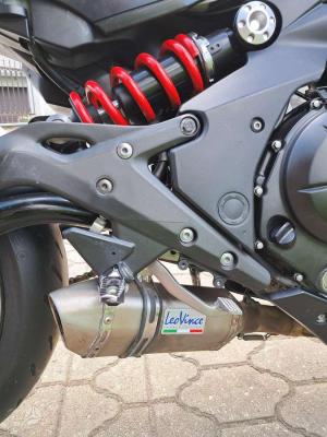 White Kawasaki ER 2014 in Pasvalys, with an engine capacity of 0.65 L and mileage of 39 thousand km for 3050 €, photo 12 on AUTOMOTO.COM.LV