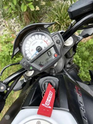 Balts Kawasaki ER 2014 Viļņa, ar dzinēja tilpumu 0.65 L un nobraukumu 29 tūkst. km par 3500 €, foto 5 vietnē AUTOMOTO.COM.LV