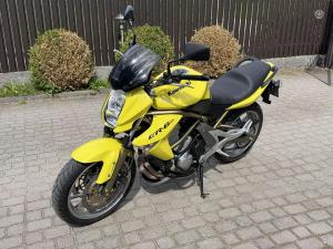 Dzeltens Kawasaki ER 2006 Druskininkai, ar dzinēja tilpumu 0.65 L un nobraukumu 39 tūkst. km par 2150 €, foto  vietnē AUTOMOTO.COM.LV