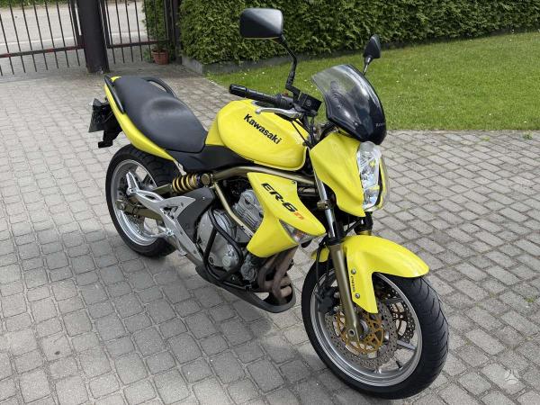 Yellow Kawasaki ER 2006 in Druskininkai, with an engine capacity of 0.65 L and mileage of 39 thousand km for 2150 €, photo 5 on AUTOMOTO.COM.LV