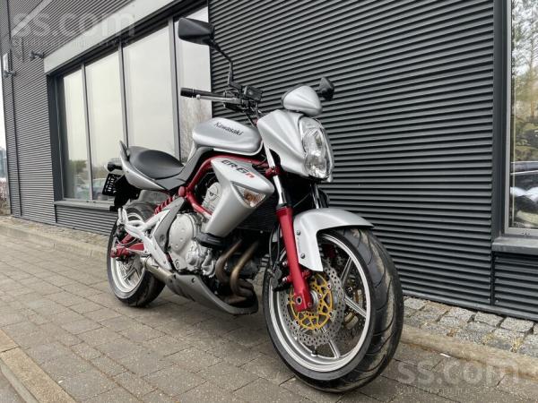 Kawasaki Er6n 2006 Rīga, ar dzinēja tilpumu 0.65 L un nobraukumu 0 tūkst. km par 2699 €, foto 6 vietnē AUTOMOTO.COM.LV
