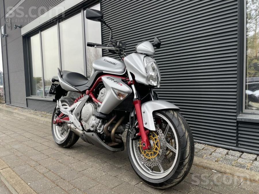 Kawasaki Er6n 2006 in Riga, with an engine capacity of 0.65 L and mileage of 0 thousand km for 2699 €, photo 6 on AUTOMOTO.COM.LV