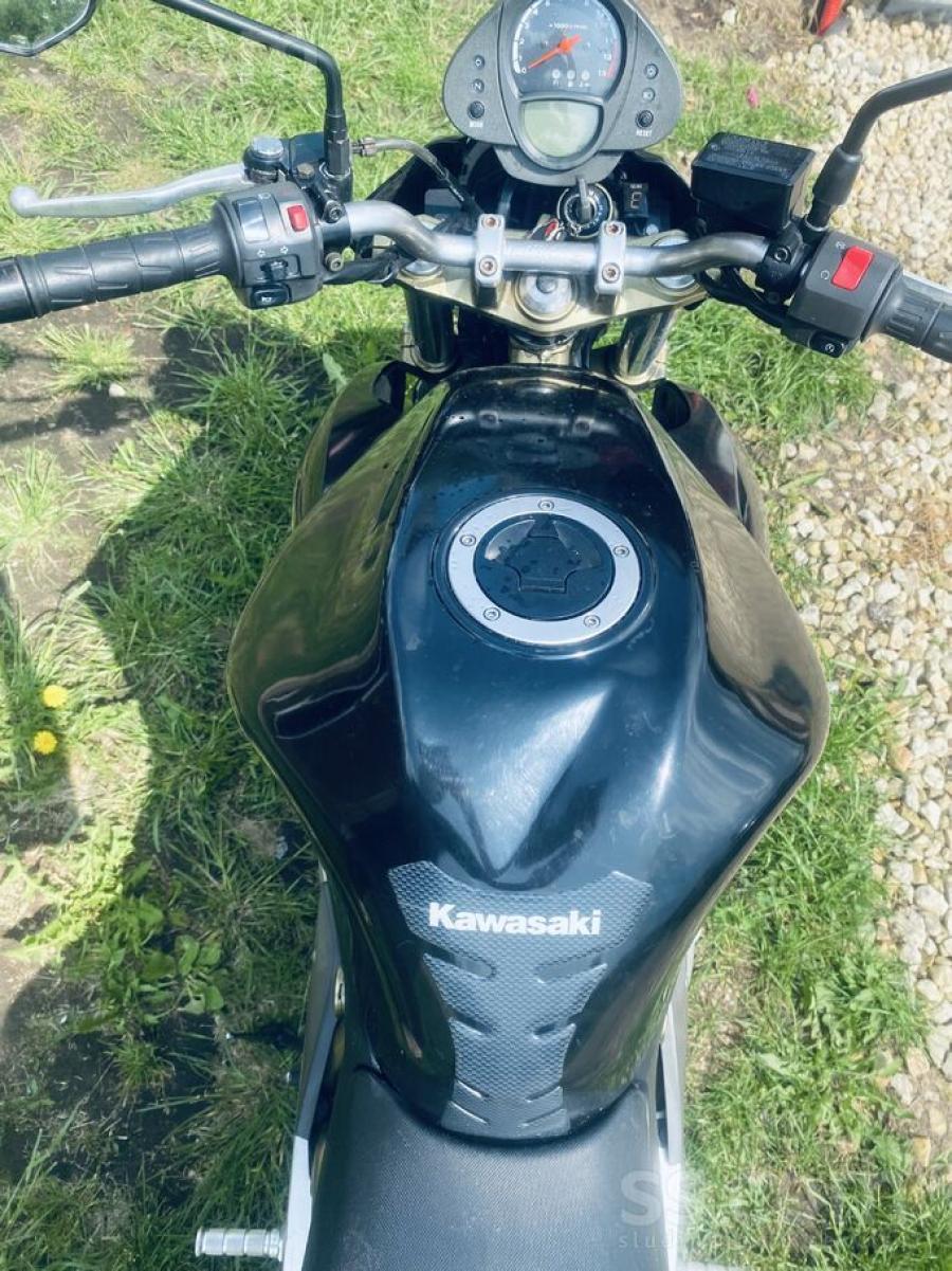 Kawasaki Er6n 2006 Daugavpils, ar dzinēja tilpumu 0.65 L un nobraukumu 0 tūkst. km par 1950 €, foto 5 vietnē AUTOMOTO.COM.LV