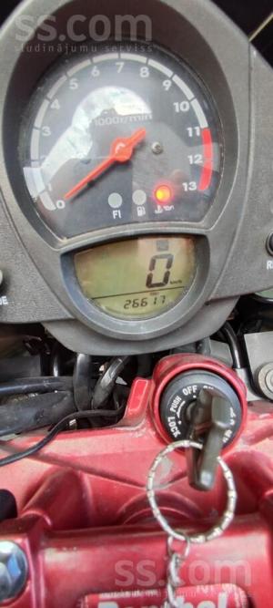 Kawasaki Er6n 2006 in Riga, with an engine capacity of 0.65 L and mileage of 0 thousand km for 2300 €, photo 8 on AUTOMOTO.COM.LV