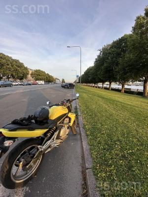 Kawasaki Er6n 2006 Rīga, ar dzinēja tilpumu 0.65 L un nobraukumu 0 tūkst. km par 2300 €, foto  vietnē AUTOMOTO.COM.LV