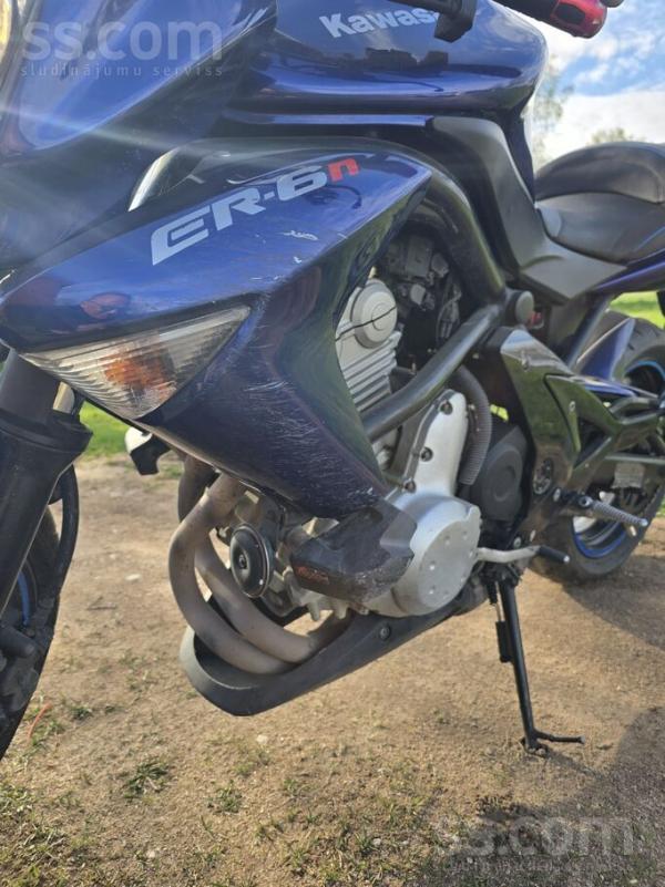 Kawasaki Er6n 2007 Valmiera, ar dzinēja tilpumu 0.65 L un nobraukumu 0 tūkst. km par 1900 €, foto 4 vietnē AUTOMOTO.COM.LV