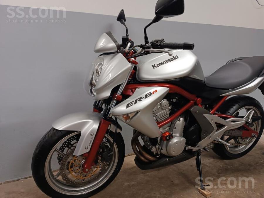 Кавасаки Er6n 2007 в Рига, объемом двигателя 0.65 л и пробегом 0 тыс. км за 2200 €, фото 3 на AUTOMOTO.COM.LV