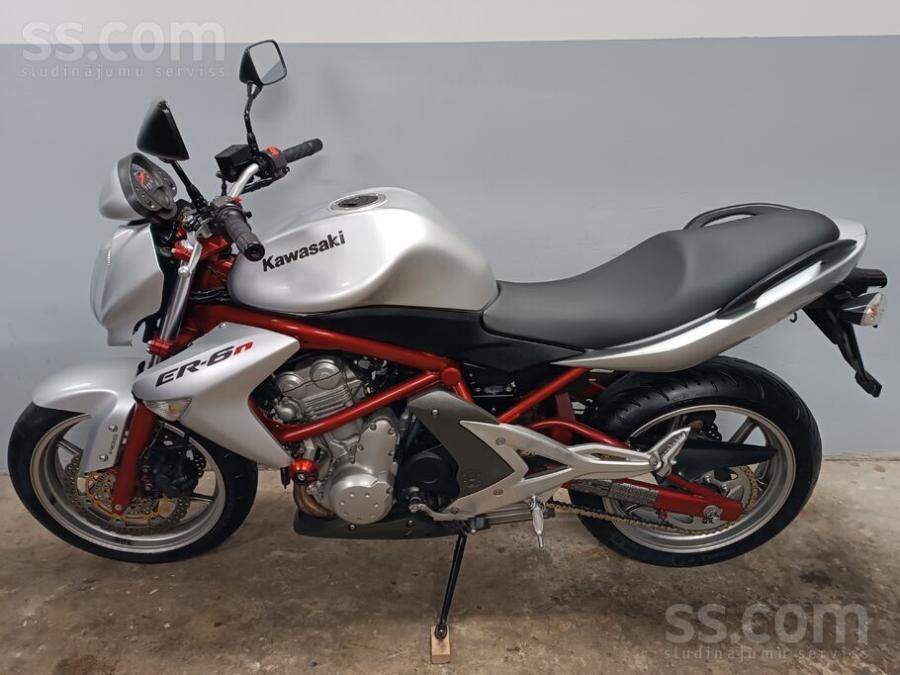 Кавасаки Er6n 2007 в Рига, объемом двигателя 0.65 л и пробегом 0 тыс. км за 2200 €, фото 6 на AUTOMOTO.COM.LV