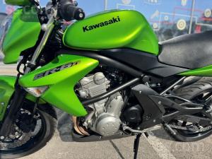 Кавасаки Er6n 2008 в Рига, объемом двигателя 0.65 л и пробегом 0 тыс. км за 2199 €, фото 10 на AUTOMOTO.COM.LV