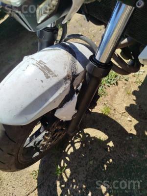 Kawasaki Er6n 2011 in Riga, with an engine capacity of 0.65 L and mileage of 0 thousand km for 950 €, photo 5 on AUTOMOTO.COM.LV