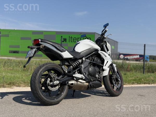 Kawasaki Er6n 2011 Rīga, ar dzinēja tilpumu 0.65 L un nobraukumu 0 tūkst. km par 2350 €, foto 3 vietnē AUTOMOTO.COM.LV