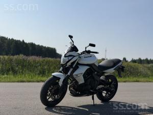 Kawasaki Er6n 2011 in Riga, with an engine capacity of 0.65 L and mileage of 0 thousand km for 2350 €, photo 6 on AUTOMOTO.COM.LV