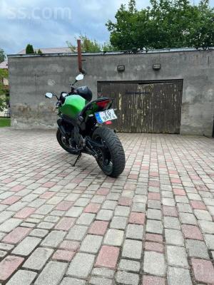 Kawasaki Er6n 2014 Jelgava, ar dzinēja tilpumu 0.65 L un nobraukumu 0 tūkst. km par 3100 €, foto 4 vietnē AUTOMOTO.COM.LV