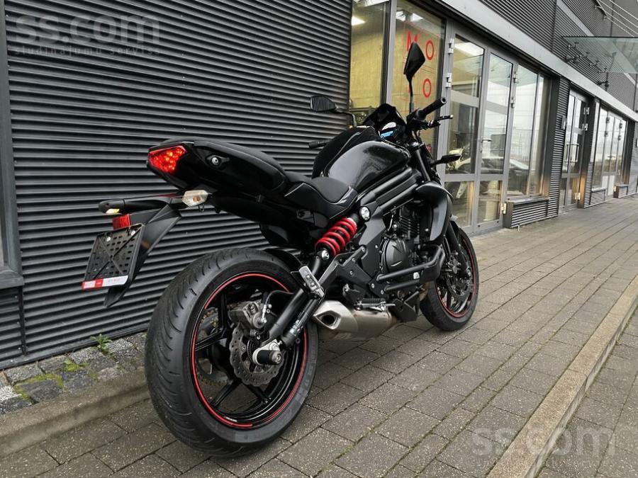 Kawasaki Er6n 2015 in Riga, with an engine capacity of 0.65 L and mileage of 0 thousand km for 3699 €, photo 4 on AUTOMOTO.COM.LV