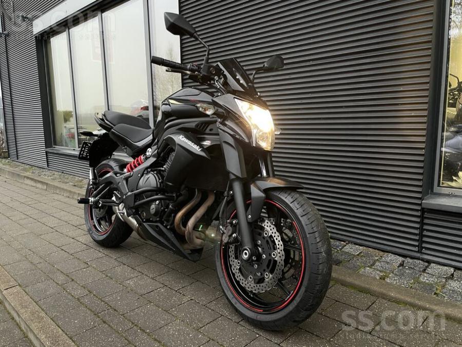Kawasaki Er6n 2015 in Riga, with an engine capacity of 0.65 L and mileage of 0 thousand km for 3699 €, photo 6 on AUTOMOTO.COM.LV