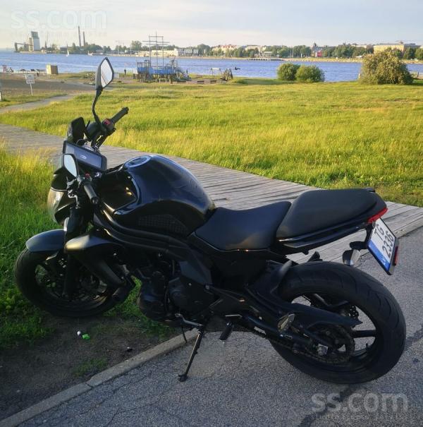 Kawasaki Er6n 2015 in Riga, with an engine capacity of 0.65 L and mileage of 0 thousand km for 3500 €, photo 4 on AUTOMOTO.COM.LV
