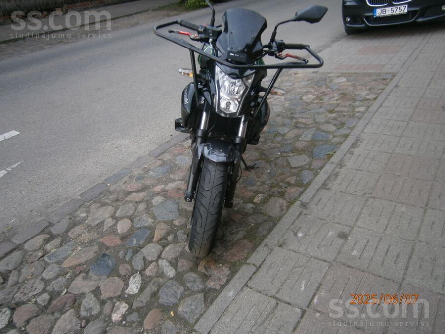 Kawasaki Er6n 2016 in Liepaja, with an engine capacity of 0.65 L and mileage of 0 thousand km for 3500 €, photo 3 on AUTOMOTO.COM.LV