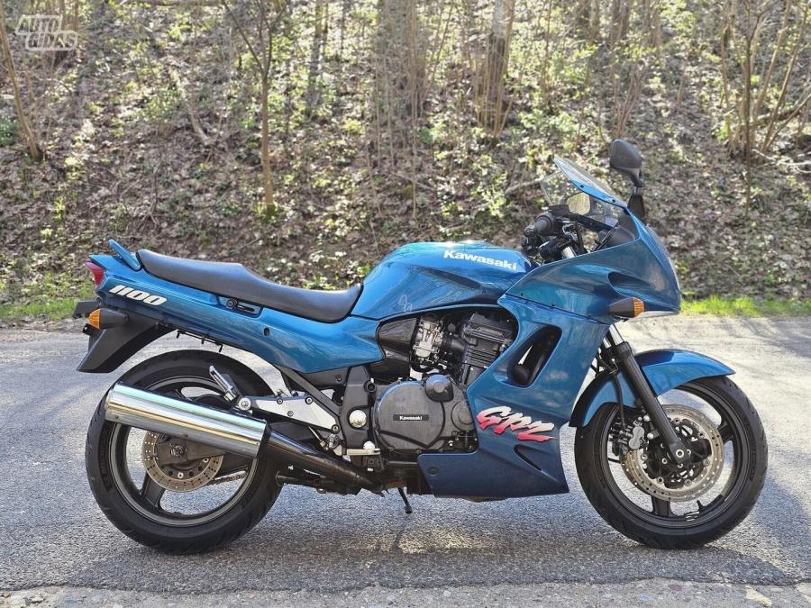 Blue Kawasaki GPZ 1998 in Vilnius, with an engine capacity of 1.10 L and mileage of 0 thousand km for 999 €, photo 11 on AUTOMOTO.COM.LV
