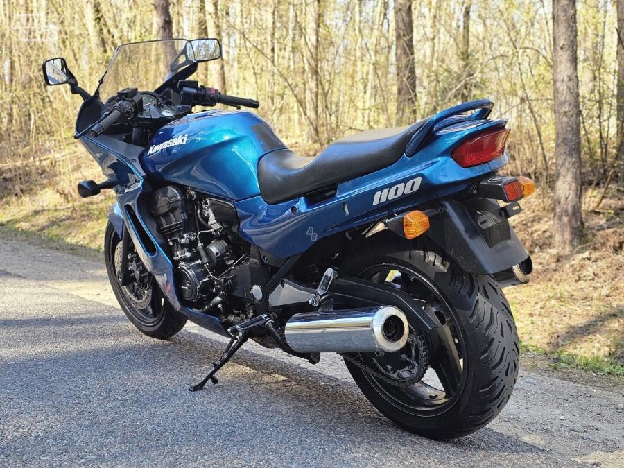 Blue Kawasaki GPZ 1998 in Vilnius, with an engine capacity of 1.10 L and mileage of 0 thousand km for 999 €, photo 14 on AUTOMOTO.COM.LV