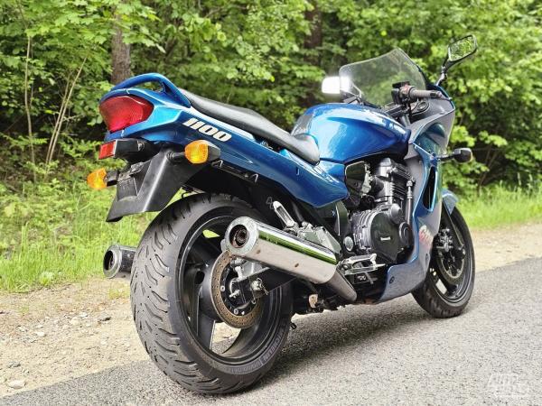 Blue Kawasaki GPZ 1998 in Vilnius, with an engine capacity of 1.10 L and mileage of 0 thousand km for 950 €, photo 6 on AUTOMOTO.COM.LV