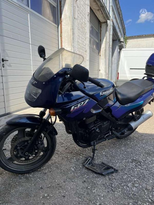 Kawasaki GPZ 1996 in Vilnius, with an engine capacity of 0.50 L and mileage of 56 thousand km for 900 €, photo 4 on AUTOMOTO.COM.LV