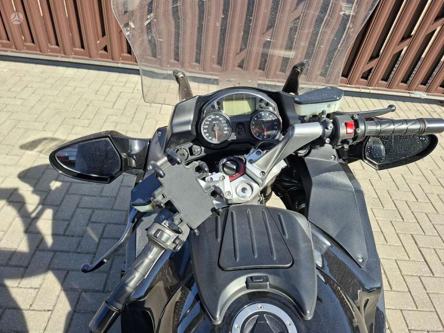Black Kawasaki GTR 2010 in Kaunas, with an engine capacity of 1.40 L and mileage of 82 thousand km for 4500 €, photo 5 on AUTOMOTO.COM.LV