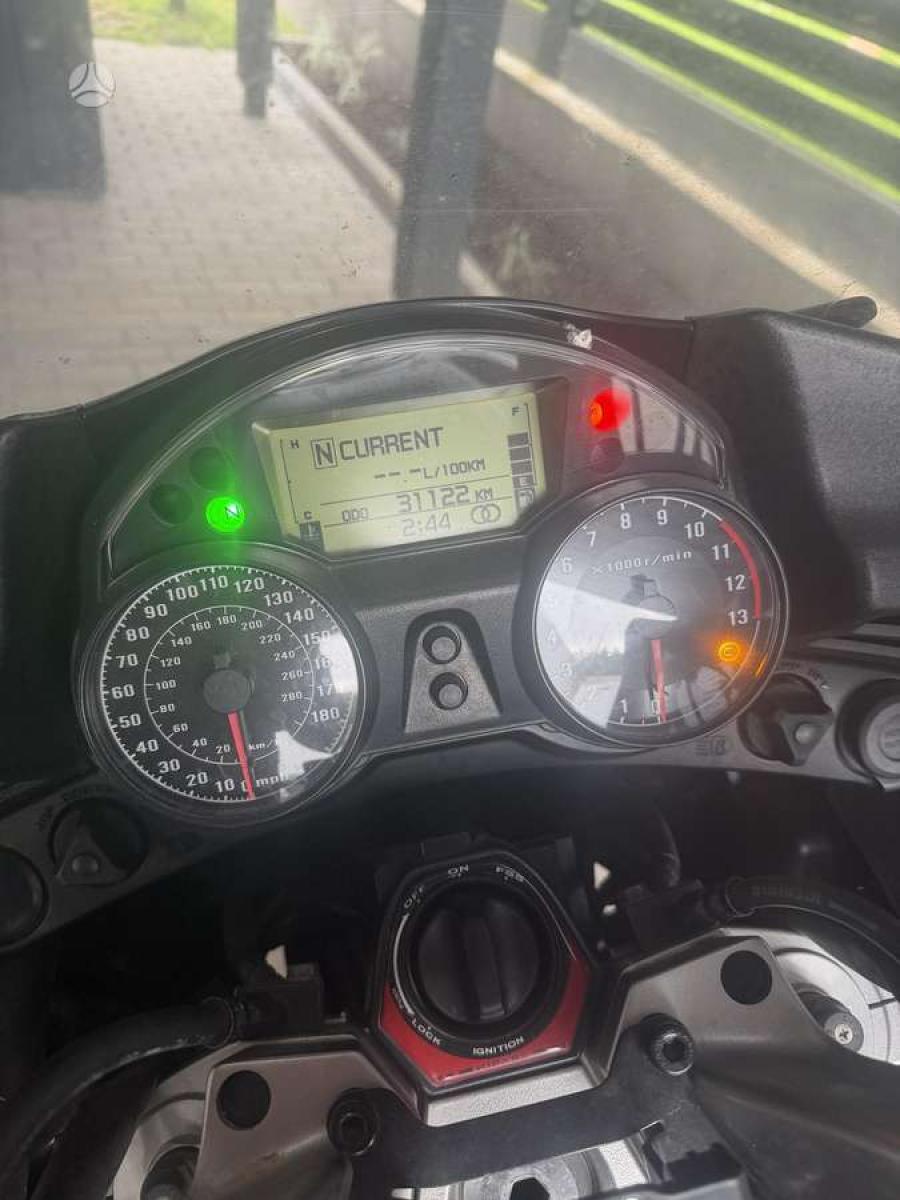 Melns Kawasaki GTR 2011 Utena, ar dzinēja tilpumu 1.40 L un nobraukumu 31 tūkst. km par 5500 €, foto 8 vietnē AUTOMOTO.COM.LV