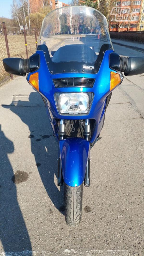 Blue Kawasaki GTR 2002 in Panevezys, with an engine capacity of 1.00 L and mileage of 46 thousand km for 1450 €, photo 5 on AUTOMOTO.COM.LV