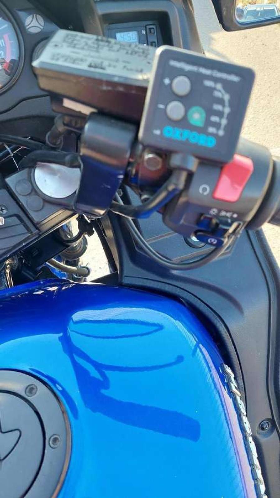 Blue Kawasaki GTR 2002 in Panevezys, with an engine capacity of 1.00 L and mileage of 37 thousand km for 1200 €, photo 5 on AUTOMOTO.COM.LV
