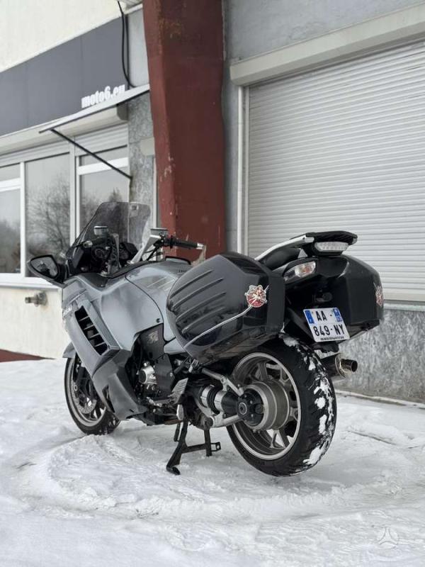 Kawasaki GTR 2009 Alīta, ar dzinēja tilpumu 1.35 L un nobraukumu 47 tūkst. km par 4000 €, foto 6 vietnē AUTOMOTO.COM.LV