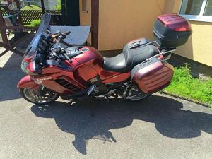 Sarkans Kawasaki GTR 2007 Pakruojis, ar dzinēja tilpumu 1.40 L un nobraukumu 64 tūkst. km par 3399 €, foto 3 vietnē AUTOMOTO.COM.LV